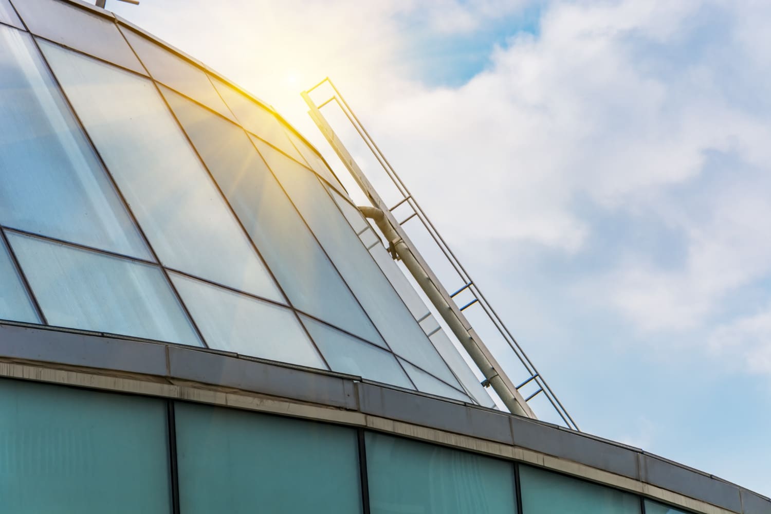Window film and it's benefits in UAE - Radyinterior Design Dubai
